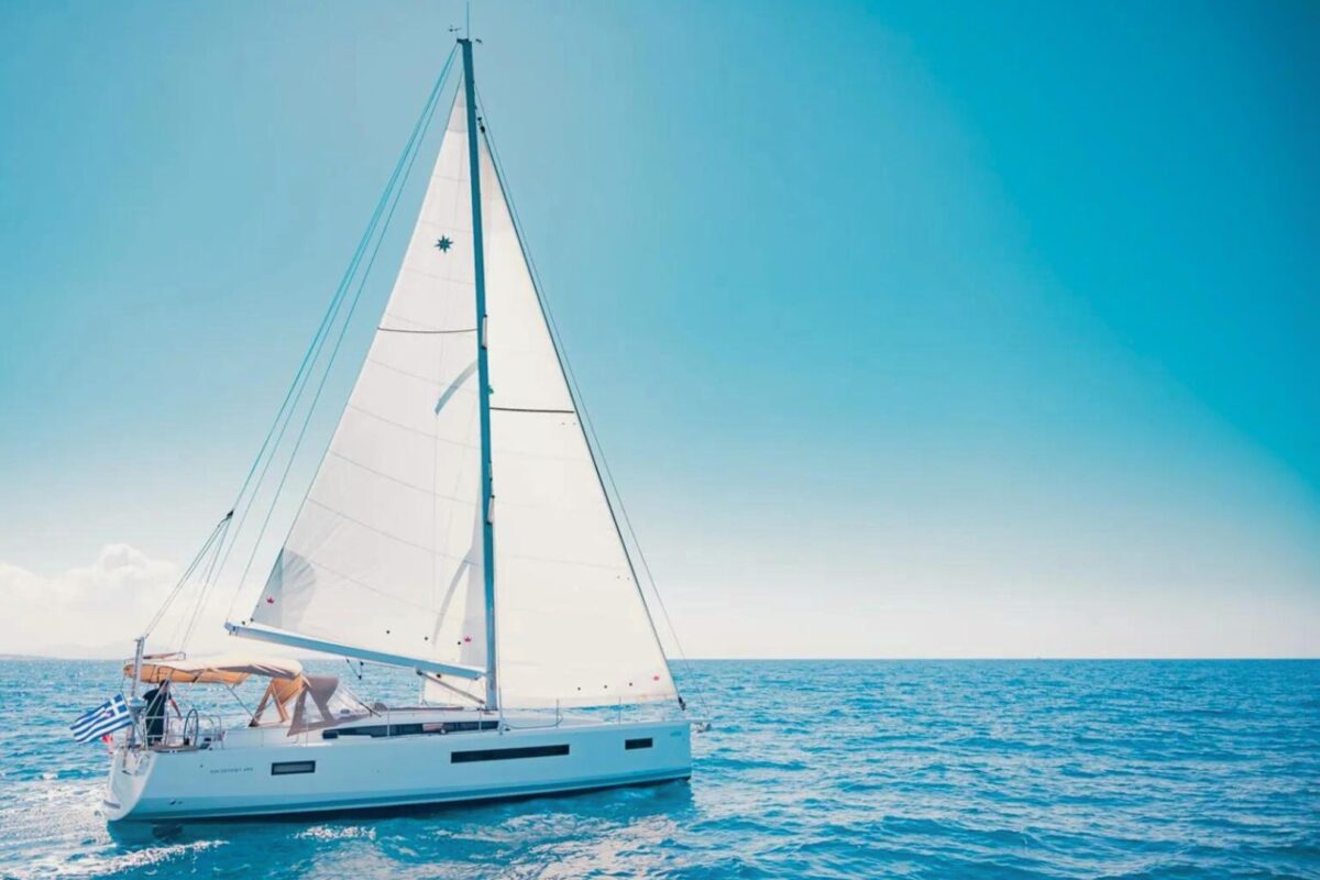 The Best Romantic Sailing Tours In Athens (With Prices) - Definitely Greece